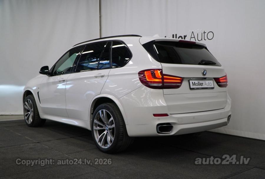 White BMW X5 2018 in Tallinn, with an engine capacity of 3.00 L and mileage of 128 thousand km for 34900 €, photo 4 on AUTOMOTO.COM.LV