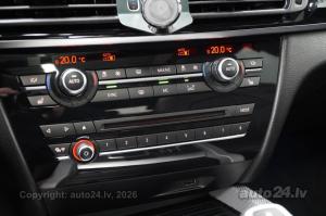 Белый БМВ Х5 2018 в Таллин, объемом двигателя 3.00 л и пробегом 128 тыс. км за 34900 €, фото 14 на AUTOMOTO.COM.LV