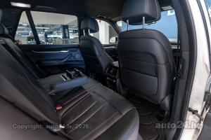 White BMW X5 2018 in Tallinn, with an engine capacity of 3.00 L and mileage of 154 thousand km for 31900 €, photo 14 on AUTOMOTO.COM.LV