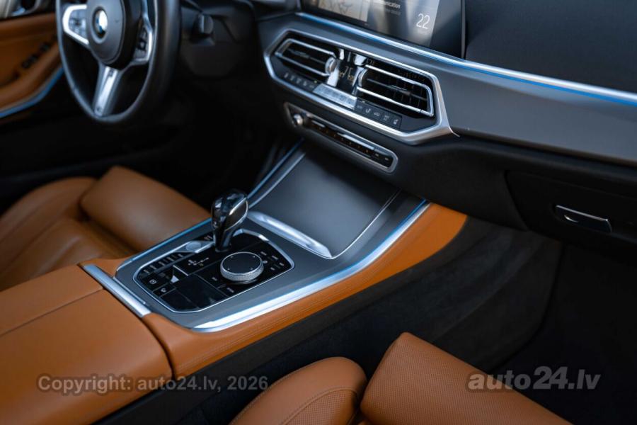 Balts BMW X5 2019 Tallina, ar dzinēja tilpumu 3.00 L un nobraukumu 198 tūkst. km par 38900 €, foto 12 vietnē AUTOMOTO.COM.LV