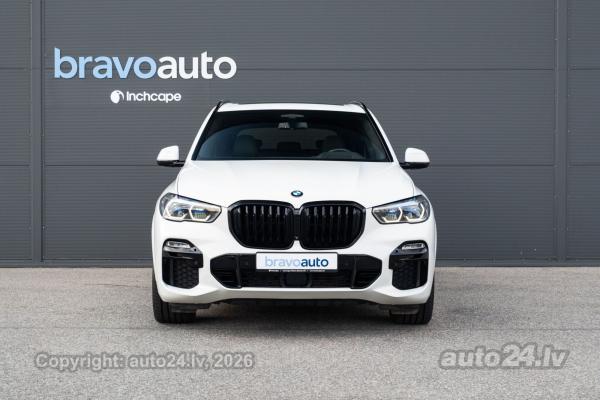 White BMW X5 2020 in Tartu, with an engine capacity of 3.00 L and mileage of 96 thousand km for 48900 €, photo 2 on AUTOMOTO.COM.LV