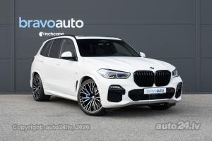 Balts BMW X5 2020 Tartu, ar dzinēja tilpumu 3.00 L un nobraukumu 96 tūkst. km par 48900 €, foto 4 vietnē AUTOMOTO.COM.LV