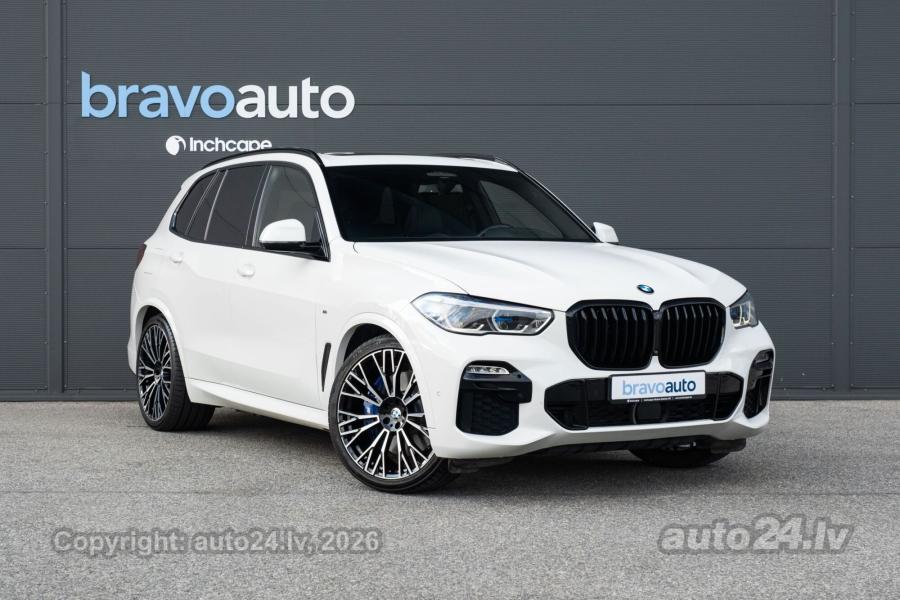 Balts BMW X5 2020 Tartu, ar dzinēja tilpumu 3.00 L un nobraukumu 96 tūkst. km par 48900 €, foto 4 vietnē AUTOMOTO.COM.LV