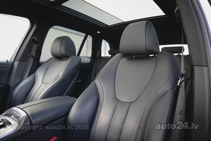 Balts BMW X5 2020 Tartu, ar dzinēja tilpumu 3.00 L un nobraukumu 96 tūkst. km par 48900 €, foto 13 vietnē AUTOMOTO.COM.LV