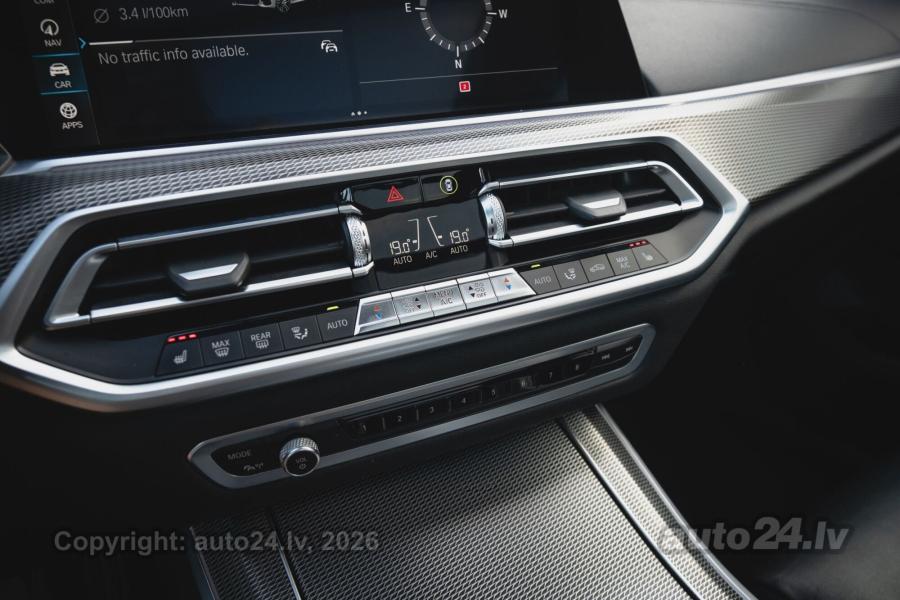 Balts BMW X5 2020 Tartu, ar dzinēja tilpumu 3.00 L un nobraukumu 96 tūkst. km par 48900 €, foto 22 vietnē AUTOMOTO.COM.LV