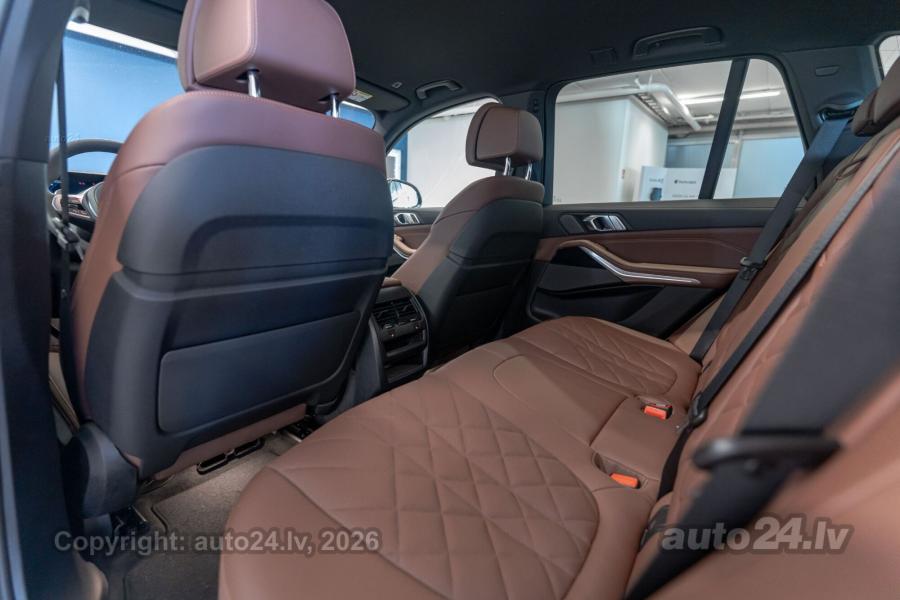 Белый БМВ Х5 2026 в Таллин, объемом двигателя 3.00 л и пробегом 10 тыс. км за 86990 €, фото 17 на AUTOMOTO.COM.LV