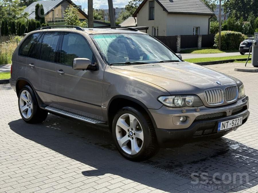 Yellow BMW X5 2005 in Riga, with an engine capacity of 4.40 L and mileage of 310 thousand km for 3700 €, photo 4 on AUTOMOTO.COM.LV