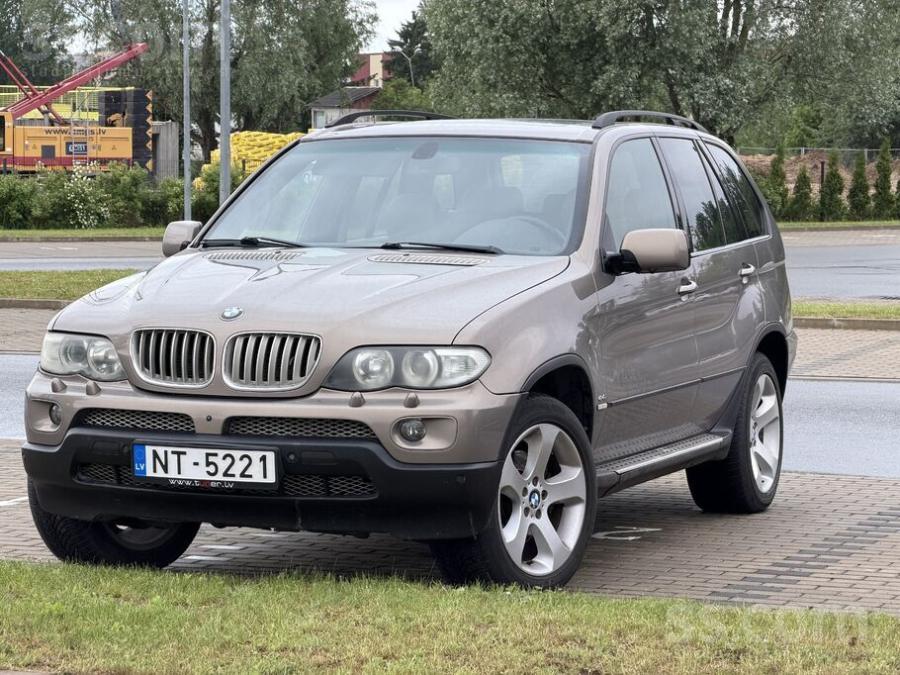 Желтый БМВ Х5 2006 в Рига, объемом двигателя 4.40 л и пробегом 320 тыс. км за 4600 €, фото 1 на AUTOMOTO.COM.LV