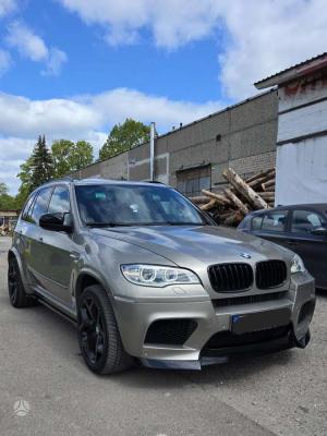 Yellow BMW X5 2007 in Silute, with an engine capacity of 4.80 L and mileage of 340 thousand km for 10400 €, photo 4 on AUTOMOTO.COM.LV