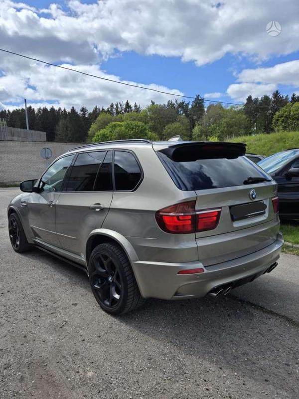 Yellow BMW X5 2007 in Silute, with an engine capacity of 4.80 L and mileage of 340 thousand km for 10400 €, photo 5 on AUTOMOTO.COM.LV