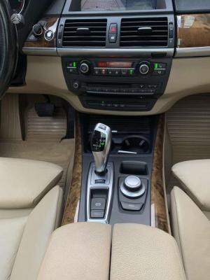 Dzeltens BMW X5 2007 Marijampole, ar dzinēja tilpumu 2.99 L un nobraukumu 243 tūkst. km par 9850 €, foto 31 vietnē AUTOMOTO.COM.LV