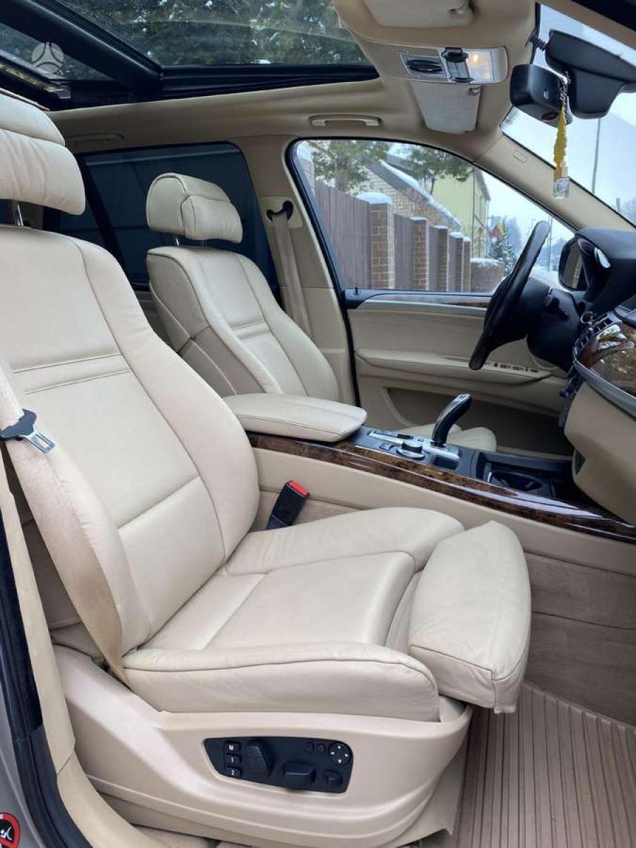 Dzeltens BMW X5 2007 Marijampole, ar dzinēja tilpumu 2.99 L un nobraukumu 243 tūkst. km par 9350 €, foto 30 vietnē AUTOMOTO.COM.LV