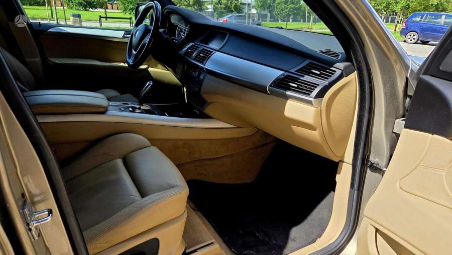 Dzeltens BMW X5 2007 Šauļi, ar dzinēja tilpumu 2.99 L un nobraukumu 338 tūkst. km par 6500 €, foto 13 vietnē AUTOMOTO.COM.LV