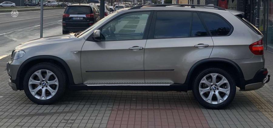 Dzeltens BMW X5 2007 Marijampole, ar dzinēja tilpumu 2.99 L un nobraukumu 243 tūkst. km par 8750 €, foto 12 vietnē AUTOMOTO.COM.LV