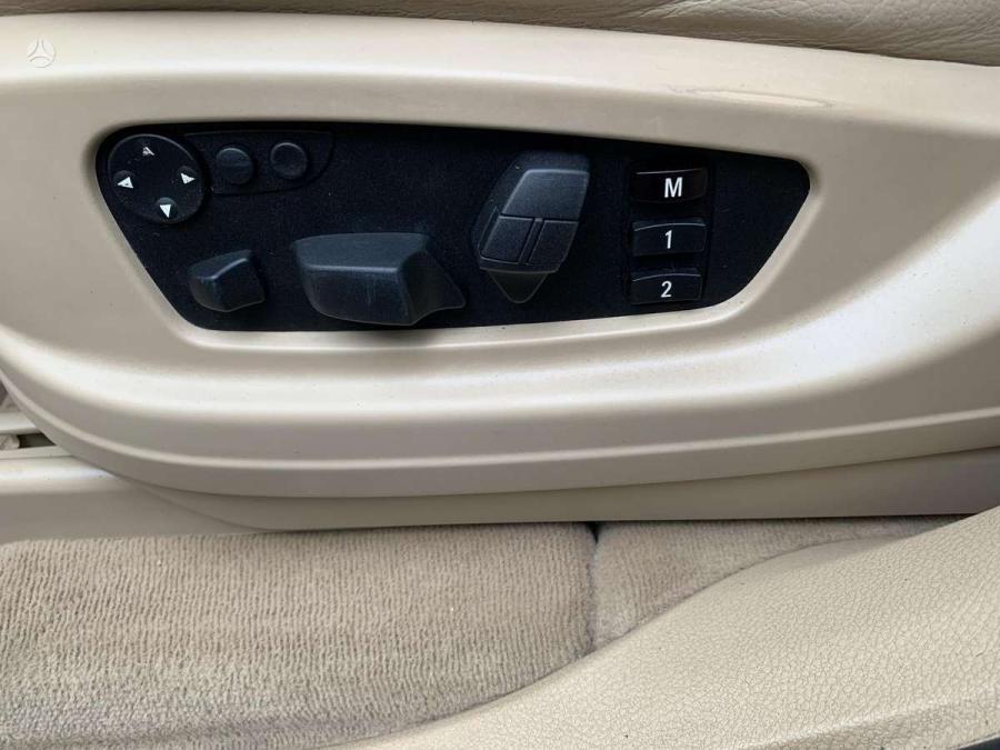 Dzeltens BMW X5 2007 Marijampole, ar dzinēja tilpumu 2.99 L un nobraukumu 243 tūkst. km par 8750 €, foto 18 vietnē AUTOMOTO.COM.LV