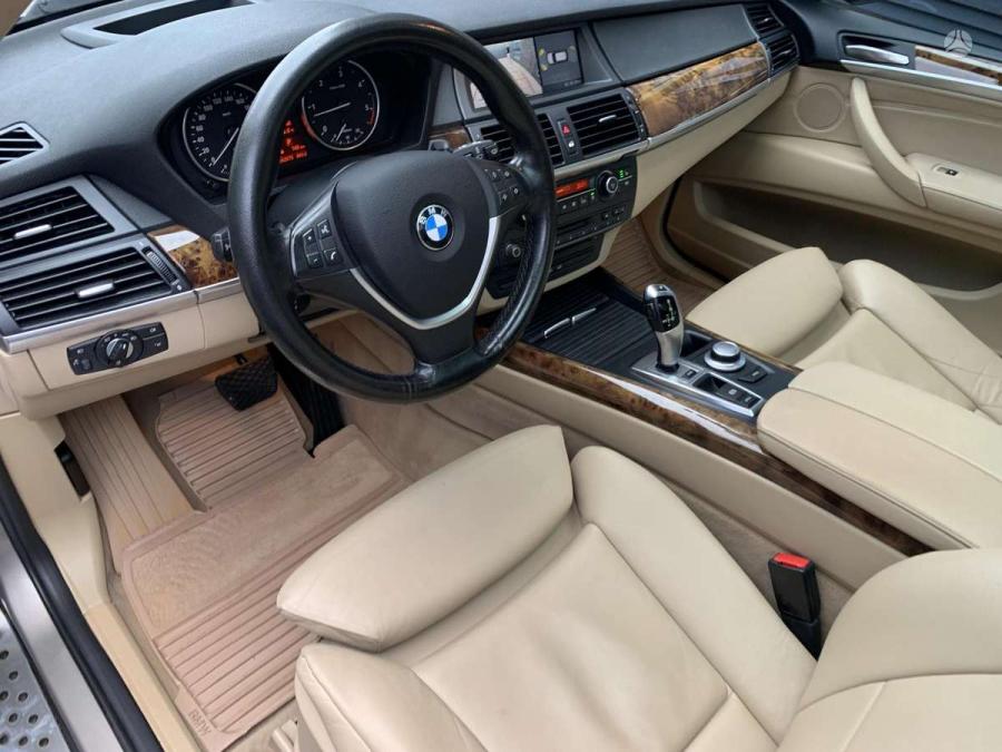 Dzeltens BMW X5 2007 Marijampole, ar dzinēja tilpumu 2.99 L un nobraukumu 243 tūkst. km par 8750 €, foto 22 vietnē AUTOMOTO.COM.LV