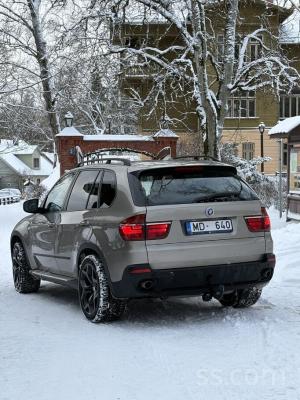 Dzeltens BMW X5 2008 Kuldīga, ar dzinēja tilpumu 3.00 L un nobraukumu 0 tūkst. km par 9900 €, foto 14 vietnē AUTOMOTO.COM.LV