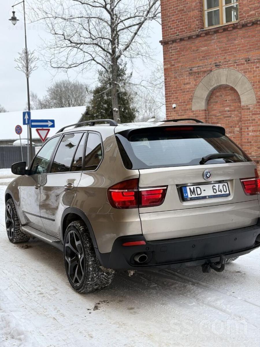 Yellow BMW X5 2008 in Kuldiga, with an engine capacity of 3.00 L and mileage of 0 thousand km for 9850 €, photo 5 on AUTOMOTO.COM.LV