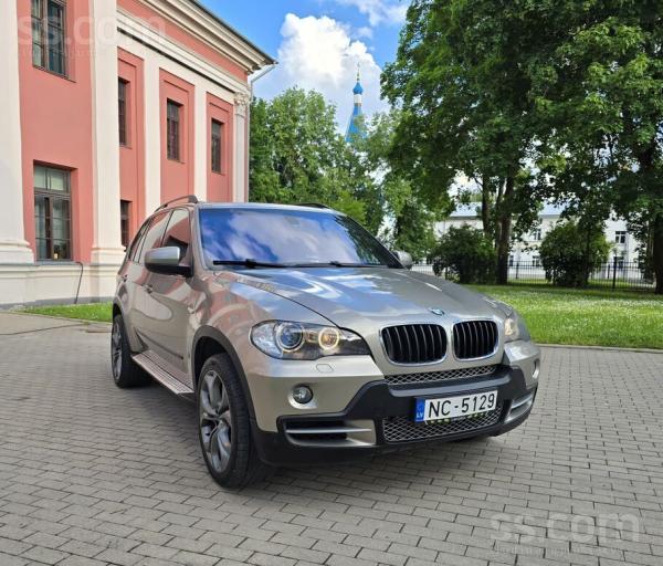 Yellow BMW X5 2008 in Jelgava, with an engine capacity of 3.00 L and mileage of 297 thousand km for 6990 €, photo 1 on AUTOMOTO.COM.LV