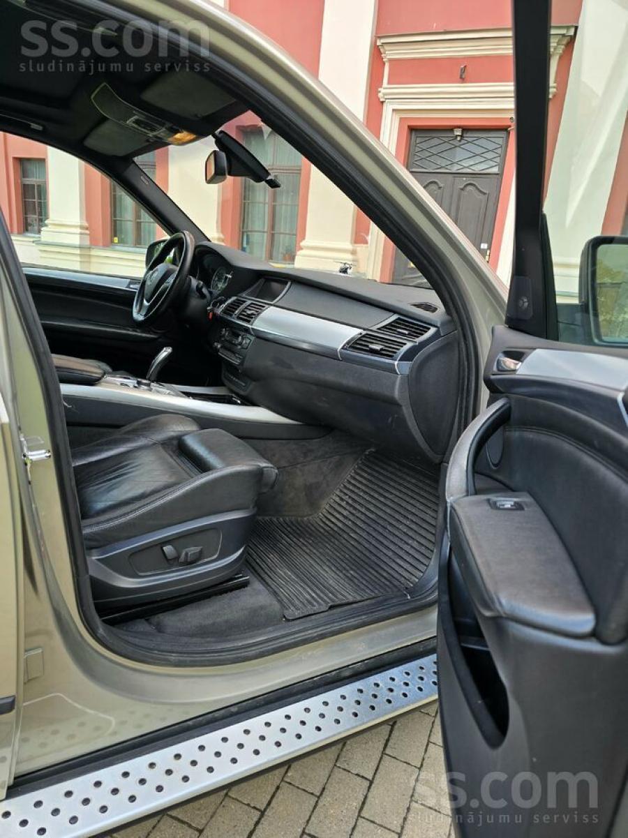 Dzeltens BMW X5 2008 Jelgava, ar dzinēja tilpumu 3.00 L un nobraukumu 297 tūkst. km par 6990 €, foto 10 vietnē AUTOMOTO.COM.LV