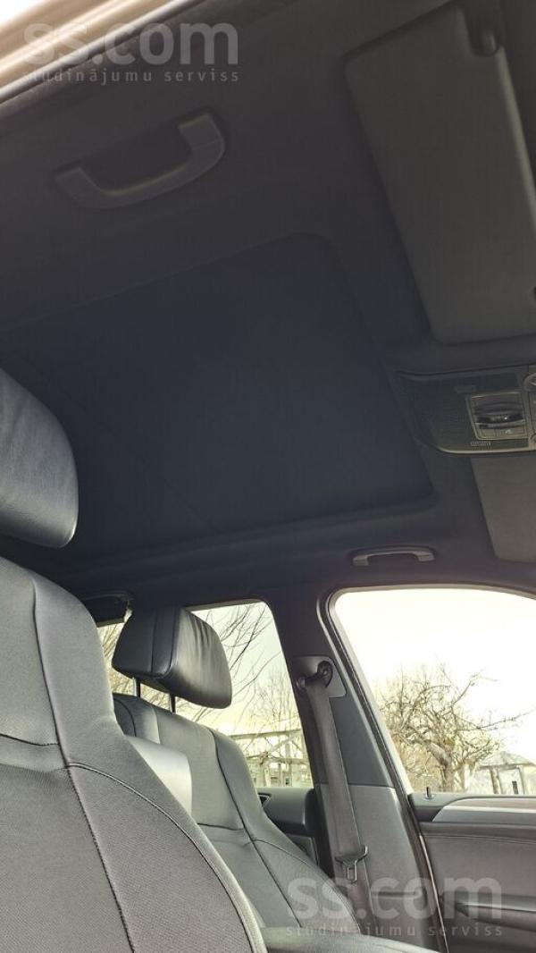 Yellow BMW X5 2008 in Jelgava, with an engine capacity of 3.00 L and mileage of 332 thousand km for 9200 €, photo 7 on AUTOMOTO.COM.LV