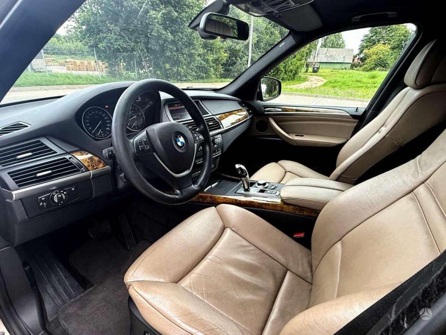 Желтый БМВ Х5 2008 в Вильнюс, объемом двигателя 3.00 л и пробегом 394 тыс. км за 4850 €, фото 14 на AUTOMOTO.COM.LV