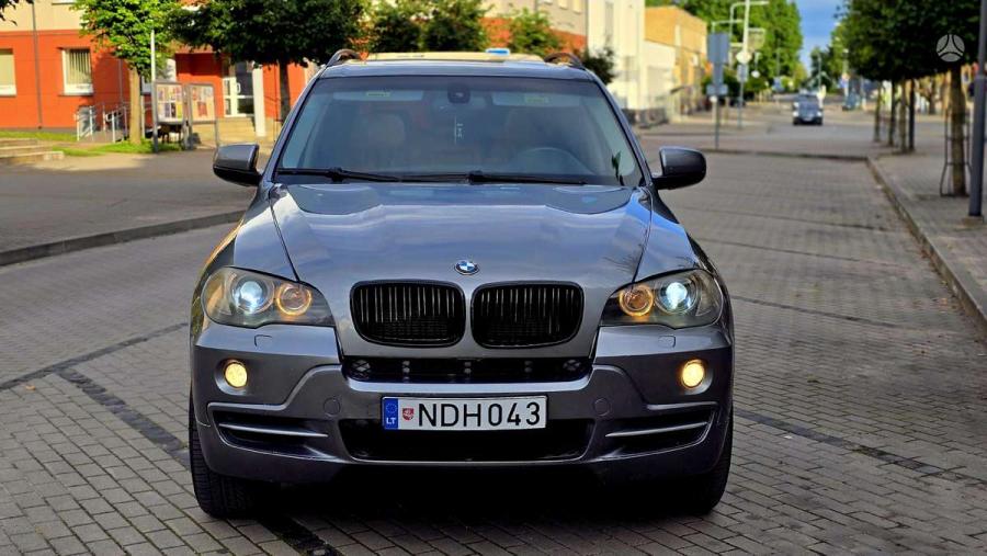 Dzeltens BMW X5 2009 Šauļi, ar dzinēja tilpumu 4.80 L un nobraukumu 369 tūkst. km par 6000 €, foto 9 vietnē AUTOMOTO.COM.LV