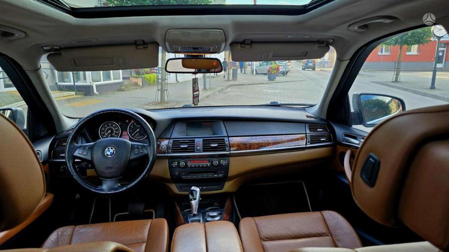 Dzeltens BMW X5 2009 Šauļi, ar dzinēja tilpumu 4.80 L un nobraukumu 369 tūkst. km par 6000 €, foto 28 vietnē AUTOMOTO.COM.LV