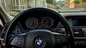 Dzeltens BMW X5 2009 Šauļi, ar dzinēja tilpumu 4.80 L un nobraukumu 369 tūkst. km par 6000 €, foto 30 vietnē AUTOMOTO.COM.LV