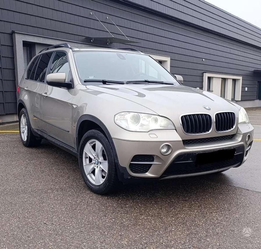 Dzeltens BMW X5 2011 Kauņa, ar dzinēja tilpumu 3.00 L un nobraukumu 268 tūkst. km par 7990 €, foto 3 vietnē AUTOMOTO.COM.LV