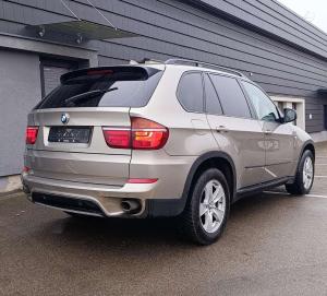 Dzeltens BMW X5 2011 Kauņa, ar dzinēja tilpumu 3.00 L un nobraukumu 268 tūkst. km par 7990 €, foto 4 vietnē AUTOMOTO.COM.LV