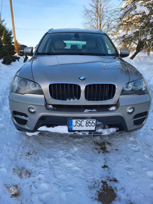 Dzeltens BMW X5 2011 Plungė, ar dzinēja tilpumu 3.50 L un nobraukumu 296 tūkst. km par 5900 €, foto 1 vietnē AUTOMOTO.COM.LV