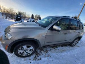 Yellow BMW X5 2011 in Plunge, with an engine capacity of 3.50 L and mileage of 296 thousand km for 5900 €, photo 4 on AUTOMOTO.COM.LV