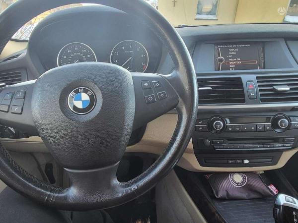 Dzeltens BMW X5 2011 Plungė, ar dzinēja tilpumu 3.50 L un nobraukumu 296 tūkst. km par 5900 €, foto 8 vietnē AUTOMOTO.COM.LV