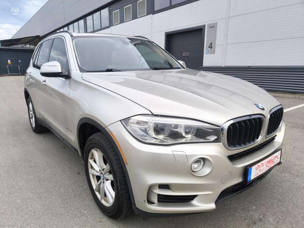 Yellow BMW X5 2014 in Siauliai, with an engine capacity of 2.98 L and mileage of 296 thousand km for 9800 €, photo 4 on AUTOMOTO.COM.LV