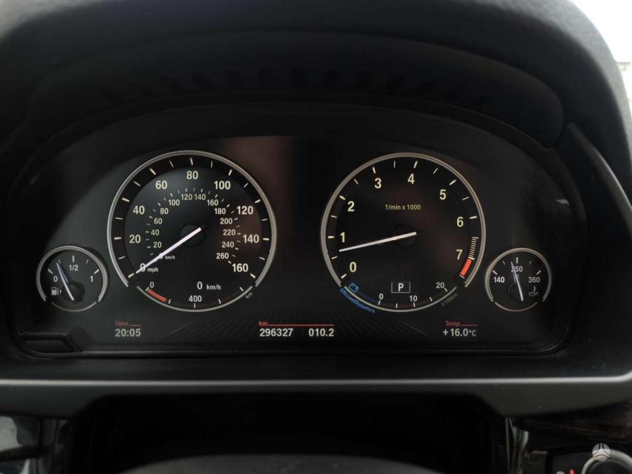Dzeltens BMW X5 2014 Šauļi, ar dzinēja tilpumu 2.98 L un nobraukumu 296 tūkst. km par 9800 €, foto 10 vietnē AUTOMOTO.COM.LV