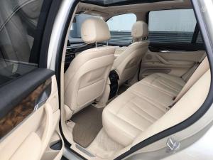 Dzeltens BMW X5 2014 Šauļi, ar dzinēja tilpumu 2.98 L un nobraukumu 296 tūkst. km par 9900 €, foto 24 vietnē AUTOMOTO.COM.LV