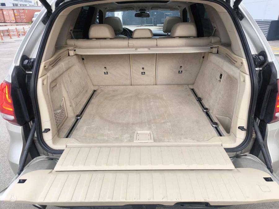 Dzeltens BMW X5 2014 Šauļi, ar dzinēja tilpumu 2.98 L un nobraukumu 296 tūkst. km par 9900 €, foto 26 vietnē AUTOMOTO.COM.LV