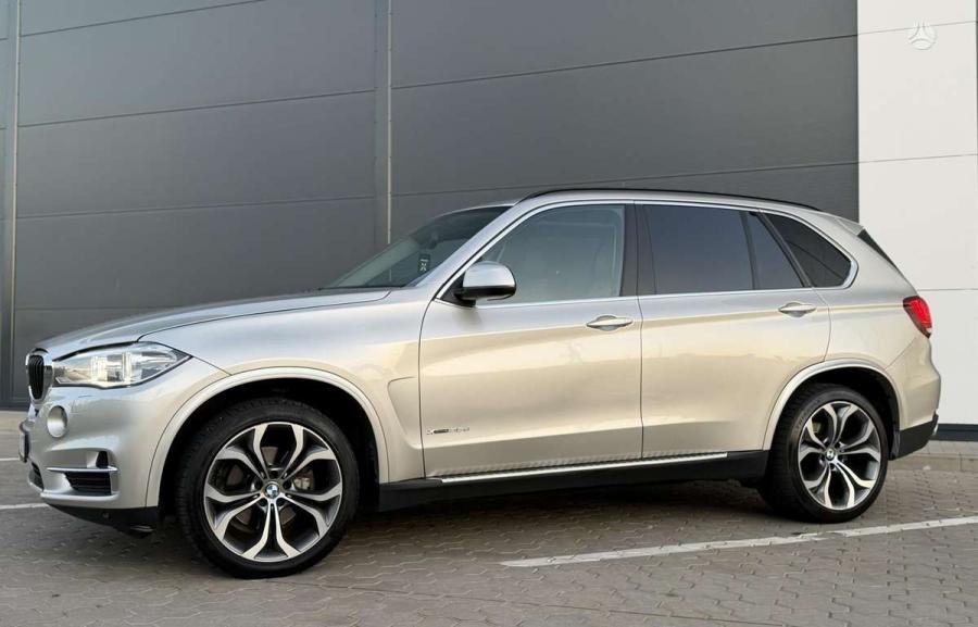 Yellow BMW X5 2014 in Vilnius, with an engine capacity of 2.99 L and mileage of 173 thousand km for 21200 €, photo 4 on AUTOMOTO.COM.LV