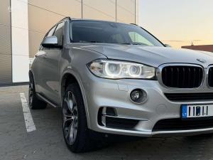 Yellow BMW X5 2014 in Vilnius, with an engine capacity of 2.99 L and mileage of 173 thousand km for 21200 €, photo 8 on AUTOMOTO.COM.LV