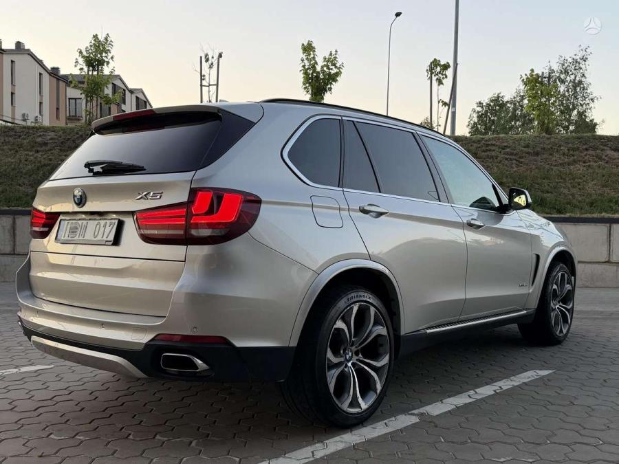 Yellow BMW X5 2014 in Vilnius, with an engine capacity of 2.99 L and mileage of 173 thousand km for 21200 €, photo 10 on AUTOMOTO.COM.LV