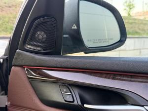 Yellow BMW X5 2014 in Vilnius, with an engine capacity of 2.99 L and mileage of 173 thousand km for 21200 €, photo 15 on AUTOMOTO.COM.LV