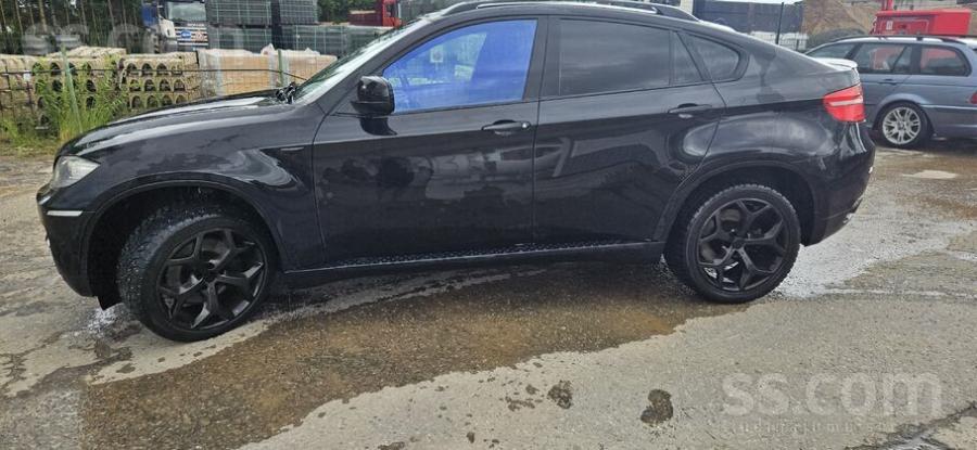 Black BMW X6 2008 in Cesis, with an engine capacity of 3.00 L and mileage of 444 thousand km for 25000 €, photo 20 on AUTOMOTO.COM.LV
