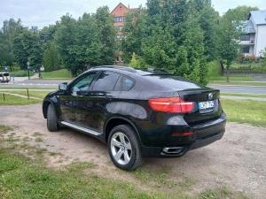 Black BMW X6 2008 in Alytus, with an engine capacity of 4.40 L and mileage of 208 thousand km for 5500 €, photo 4 on AUTOMOTO.COM.LV