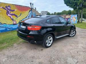 Black BMW X6 2008 in Alytus, with an engine capacity of 4.40 L and mileage of 208 thousand km for 5500 €, photo 5 on AUTOMOTO.COM.LV
