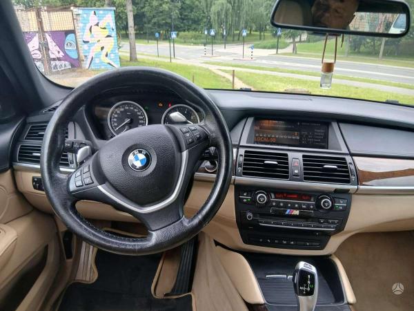 Черный БМВ Х6 2008 в Алитус, объемом двигателя 4.40 л и пробегом 208 тыс. км за 5500 €, фото 6 на AUTOMOTO.COM.LV