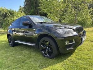 Black BMW X6 2010 in Utena, with an engine capacity of 2.99 L and mileage of 281 thousand km for 11999 €, photo 3 on AUTOMOTO.COM.LV