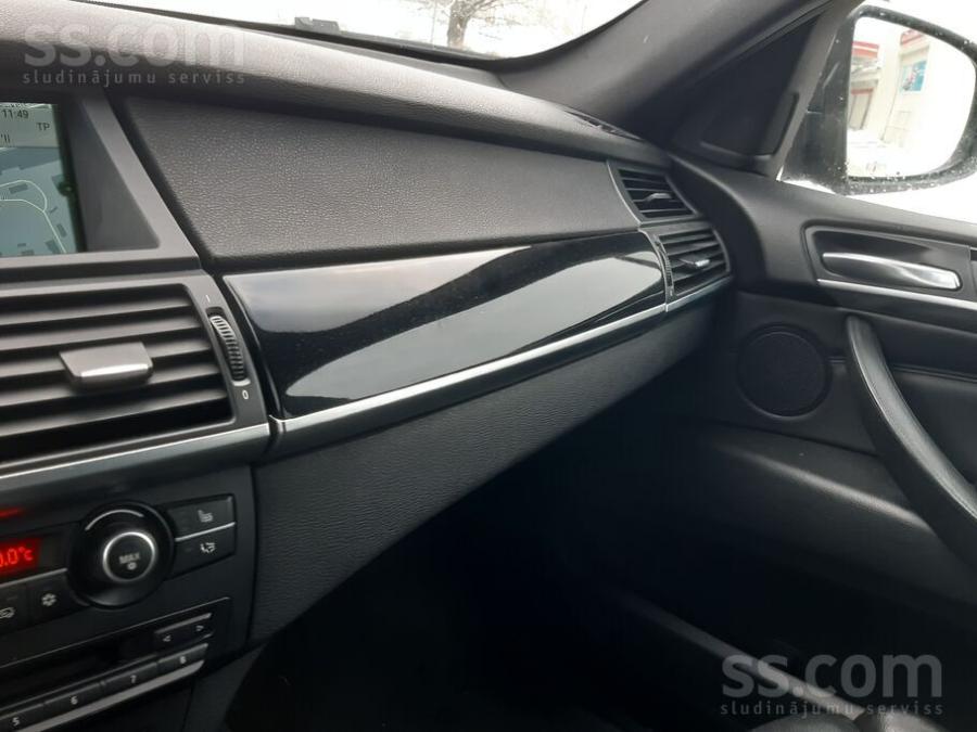 Melns BMW X6 2014 Tukums, ar dzinēja tilpumu 3.00 L un nobraukumu 0 tūkst. km par 15500 €, foto 4 vietnē AUTOMOTO.COM.LV
