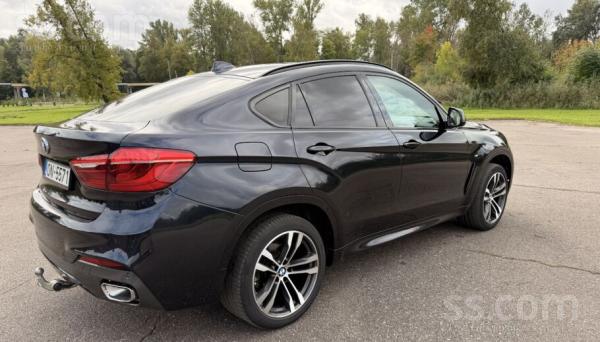 Melns BMW X6 2014 Rīga, ar dzinēja tilpumu 3.00 L un nobraukumu 218 tūkst. km par 22750 €, foto 1 vietnē AUTOMOTO.COM.LV