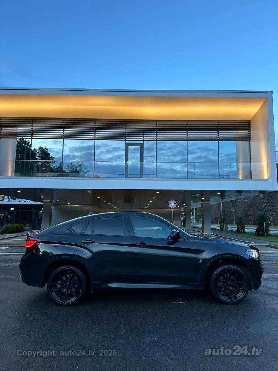Black BMW X6 2016 in Tallinn, with an engine capacity of 3.00 L and mileage of 0 thousand km for 30000 €, photo 10 on AUTOMOTO.COM.LV